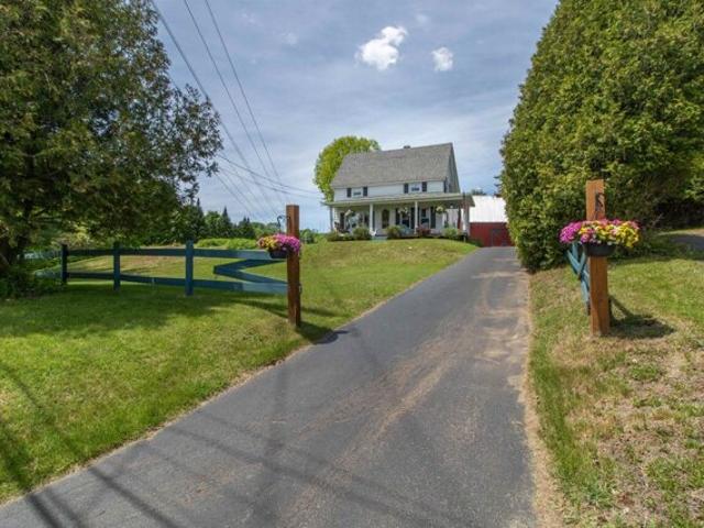 Pleasant St, Newport City, Home For Sale