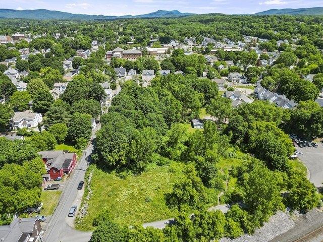 Pleasant St, Pittsfield, MA 01201