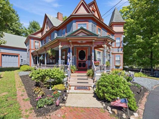 Pleasant St, Plymouth, Home For Sale