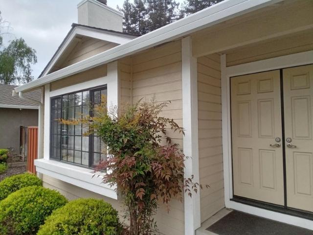 Pleasanton_Premier Location_Private Entrance_ X 10