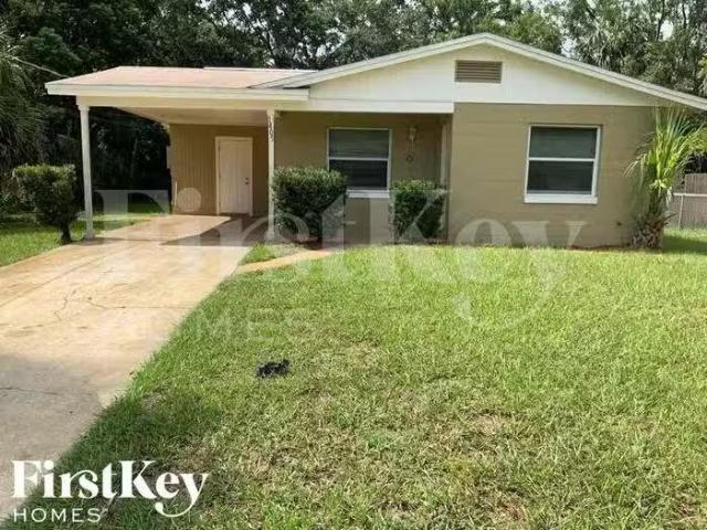 Please note we DO NOT advertise our homes on Craigslist or Fac.