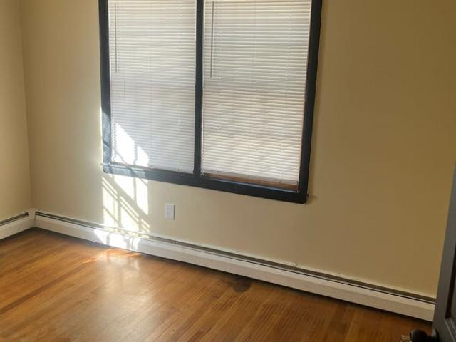 Please Note ROOM FOR RENT