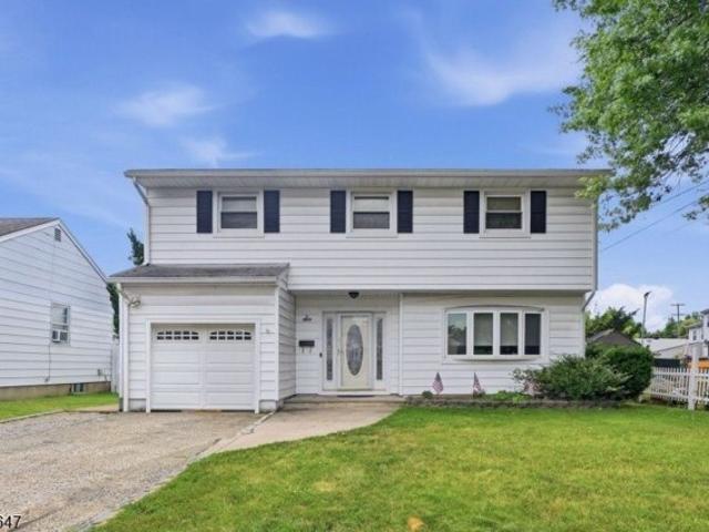 Plenge Dr, Belleville, Home For Sale