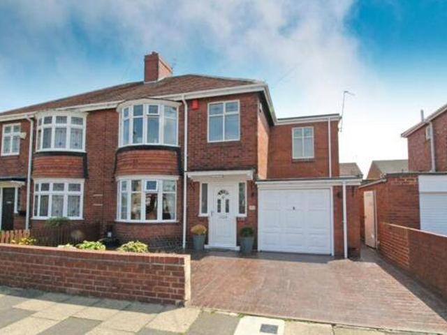Plessey Road, Blyth, 4 Bedroom Semi detached