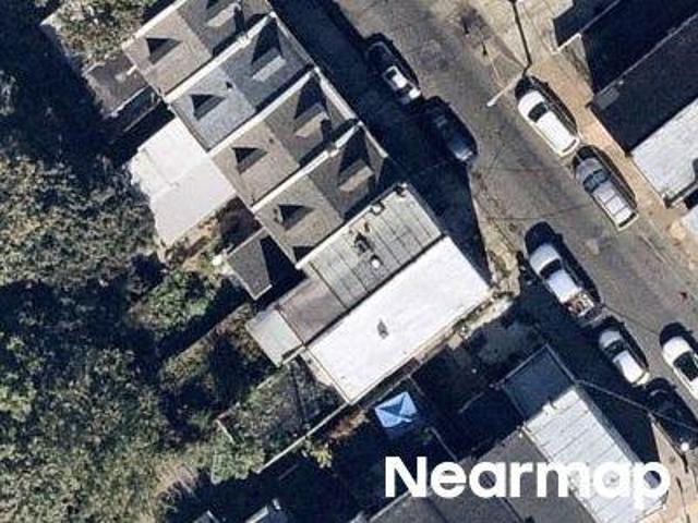 Plum St