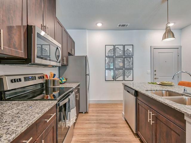 Plum Tree 1 Bedroom Apartment for Rent at 4200 S Washington St, Kaufman, TX 75142