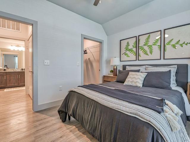 Plum Tree 2 Bedroom Apartment for Rent at 4200 S Washington St, Kaufman, TX 75142