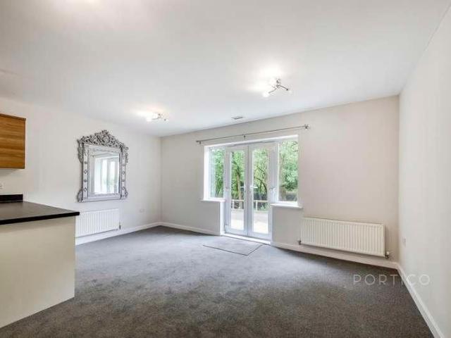Plum Tree Court, Ingrebourne Avenue, Romford, RM3
