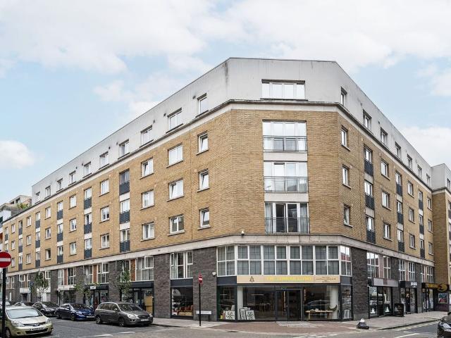 Plumbers Row, Aldgate, London E1, 1 bed flat to rent, £1,950 pcm | PrimeLocation
