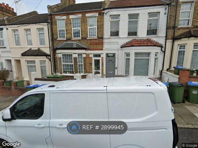 Plumstead, London SE18, Room to rent, £850 pcm | PrimeLocation