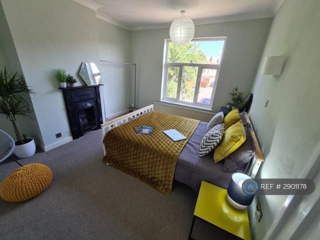 Plumstead Road, Norwich, NR1 3 bed terraced house to rent £1,680 pcm £388 pw