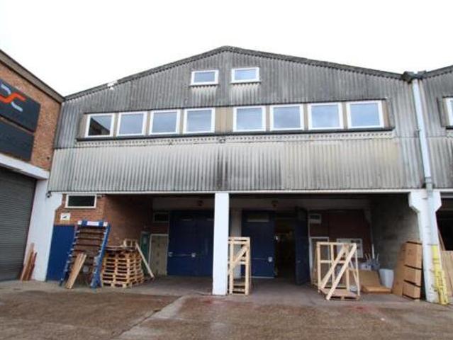 Plumpton House, Plumpton Road, Light Industrial Facility