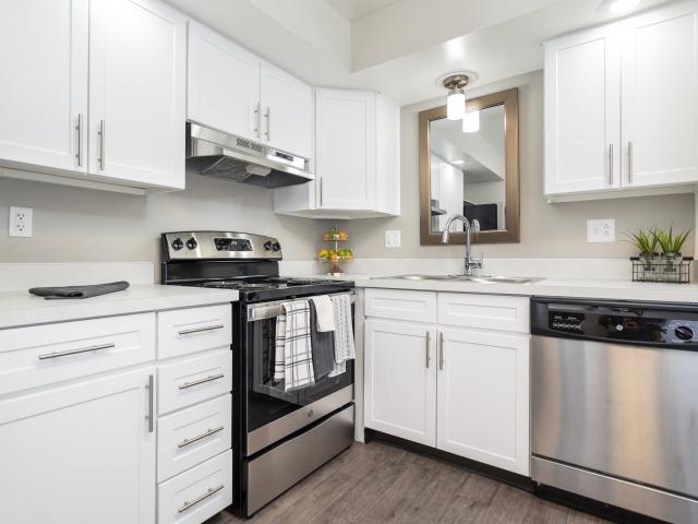 Plumtree Apartments