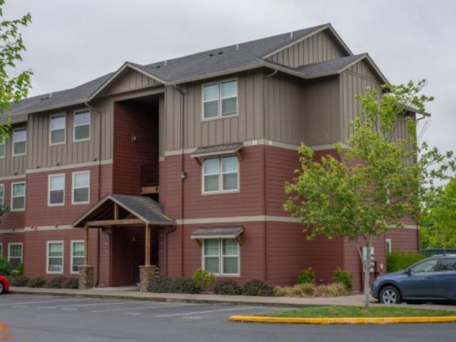 Plumtree Apartments