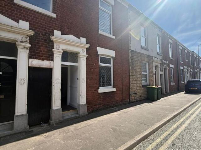 Plungington Road, Preston PR1, 2 bed terraced house to rent, £850 pcm | PrimeLocation