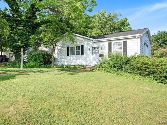 Plymouth Ave Se, Grand Rapids, Home For Sale