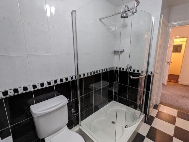 Plymouth Grove, Manchester M13 3 bed flat to rent £1,905 pcm £440 pw