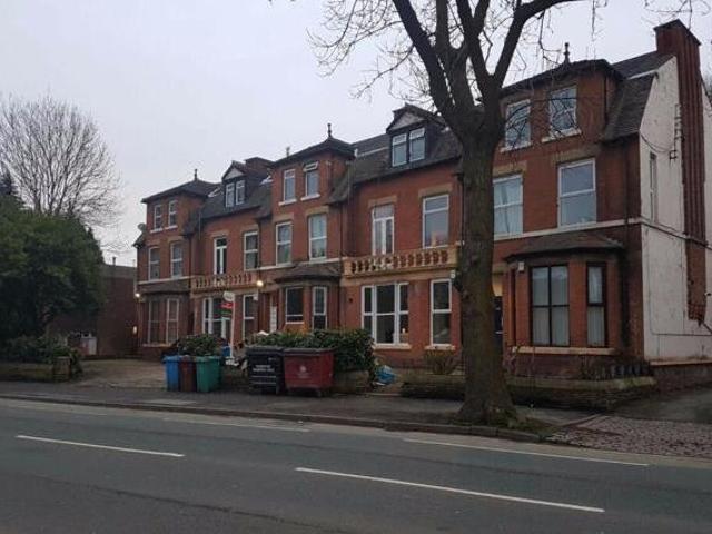 Plymouth Grove, Manchester, 2 Bedroom Apartment