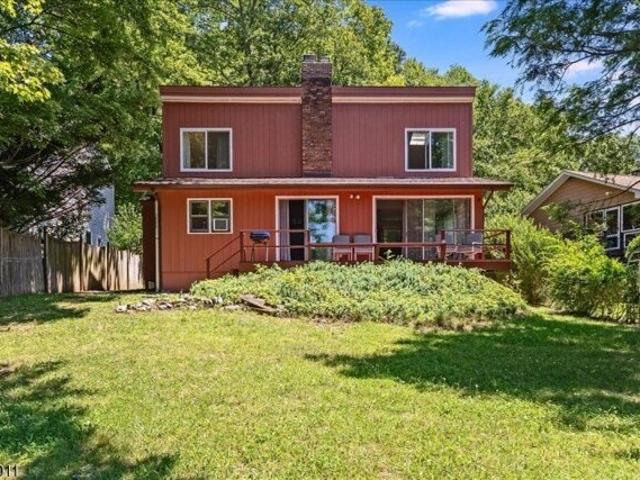 Plymouth Lake Dr, Stillwater, Home For Sale