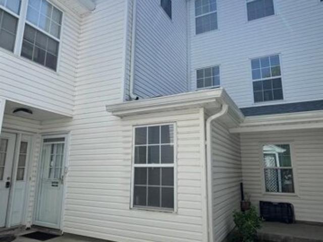 Plymouth Rd, North Brunswick, Condo For Sale