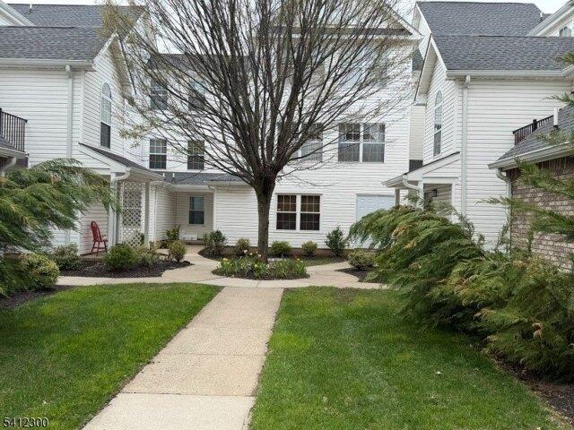 Plymouth Rd, North Brunswick Township, Condo For Sale
