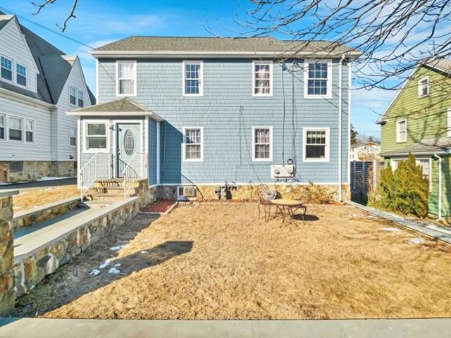Plymouth Rd, Stamford, Home For Sale