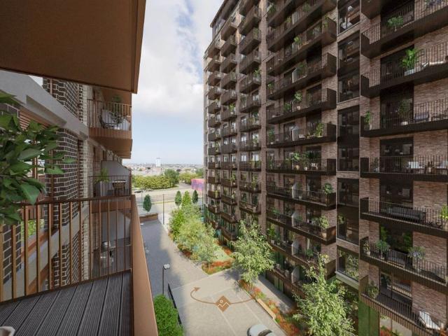 Plymouth Road, London E16, 2 bed flat to rent, £2,900 pcm | PrimeLocation