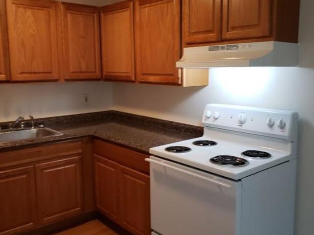 PM 9 SE 13th 2 Bedroom Apartment for Rent at 3721 Se 13th Ave, Portland, OR 97202 Brooklyn