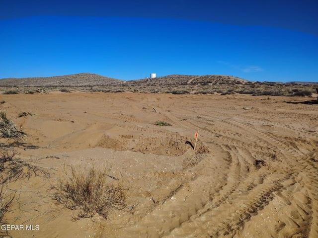 PN 23209 Kaplan Rd, Clint, TX 79928