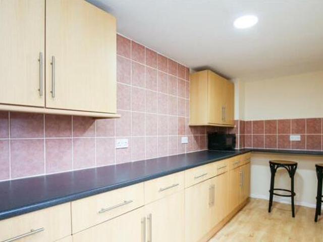 £pppw Shortridge Terrace, Jesmond, 4 Bedroom End
