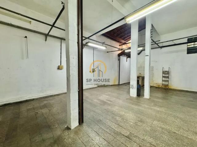 Prédio comércial para venda e locação, 08 salas, 01 vagas, 324m², Ipiranga