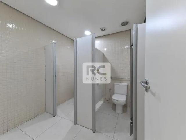Prédio com 2.600m² de área, 35 vagas de garagem, no Bairro Carmo Belo Horizonte/MG
