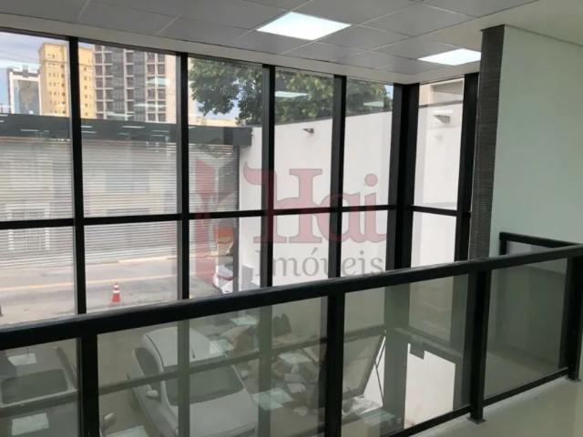 Prédio comercial moderno em Santana, 670 m²