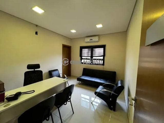 Prédio Comercial Normal Nova Ribeirânia Completo em marcenaria Todeschini Andar térreo: Recepçã