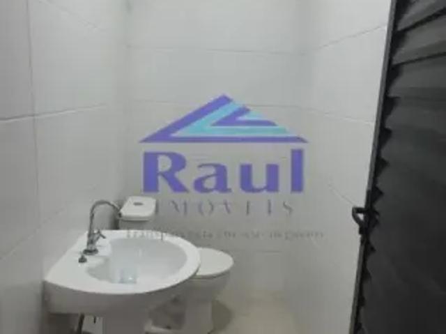 Prédio comercial novo