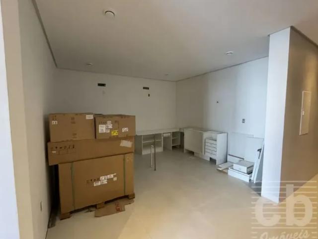 Prédio comercial novo, ideal para área da saúde