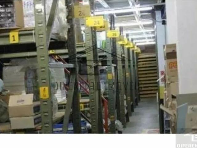Prédio Comercial a Venda com 2.426M² Vila Ré