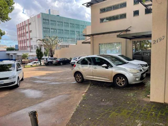 Prédio comercial centro