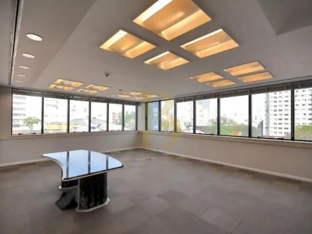 Prédio comercial de 4.504,00m², próximo a estação do metrô armênia