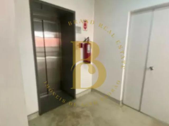 Prédio Comercial em Moema com 1250m²