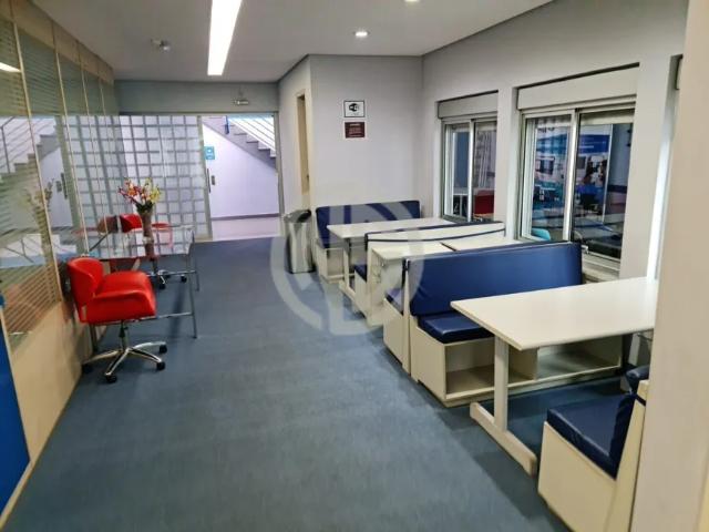 Prédio Comercial em Vila Cruzeiro, São Paulo/SP