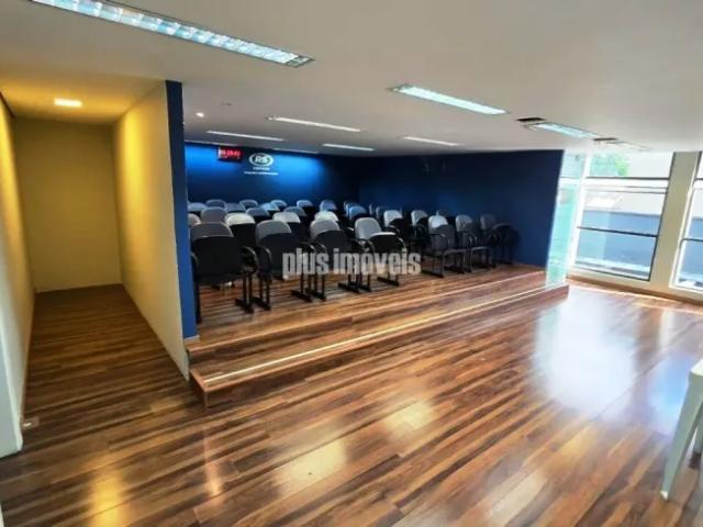 Prédio comercial, Lapa, 1050 m2, 2 andares, mais o subsolo, estacionamento 4 vagas