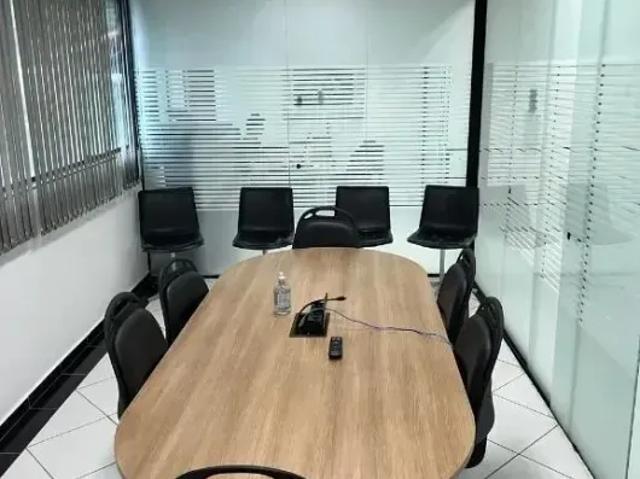 Prédio comercial locação ou venda no Tatuapé de 430 m, 2 pavimentos, 4 vagas a 300 m do metro Carrão
