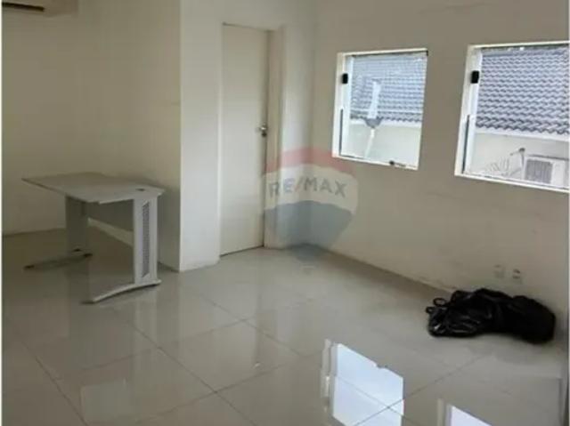 Prédio comercial para Alugar na Pompéia| 11 Salas| 12 Vagas