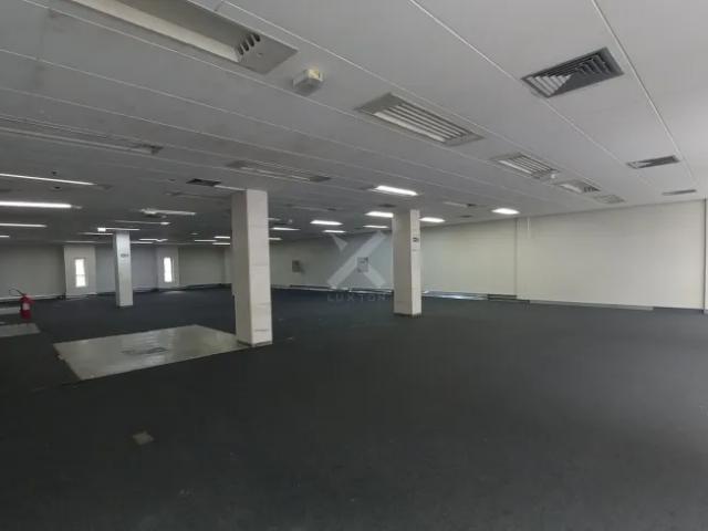 Prédio comercial para alugar no Centro Histórico