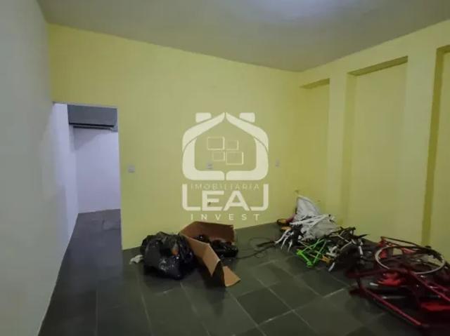 Prédio comercial para locação de 280m² com 6 salas amplas e bem divididas em Santo Amaro