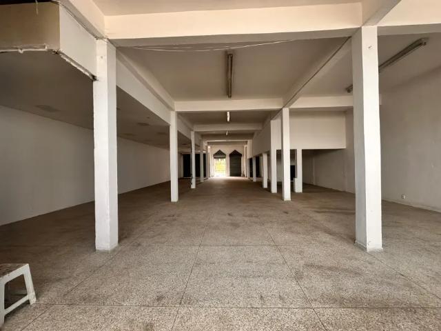 Prédio Comercial Rua Padre Pedro Pinto