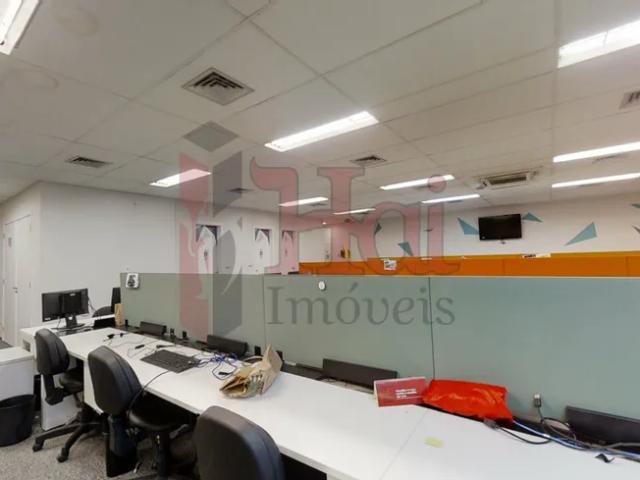 Prédio Comercial Venda e Locação 3700m2 nos Campos Eliseos