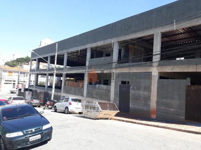Prédio Comercial 1.200m² à Venda em Santana