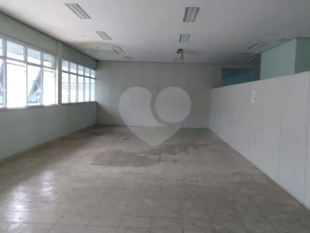 Prédio inteiro à venda em Vila baruel SP